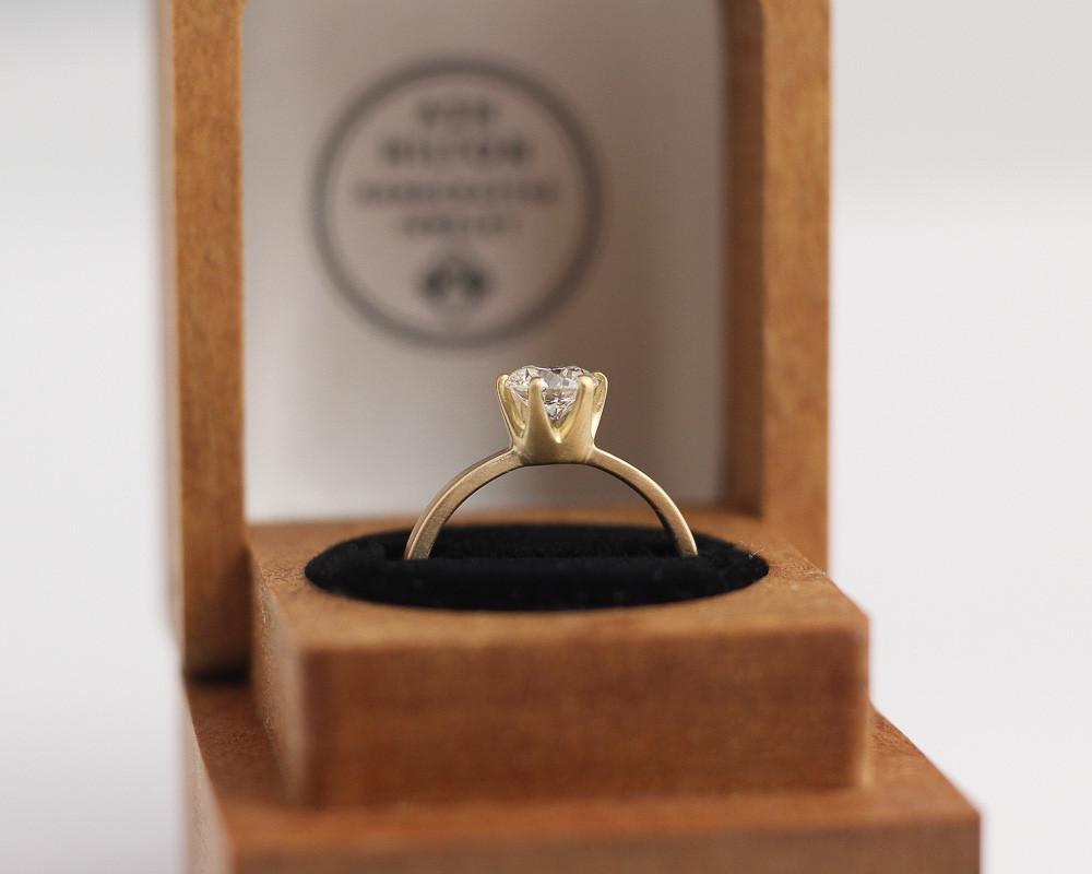 Engagement rings ethical diamonds store