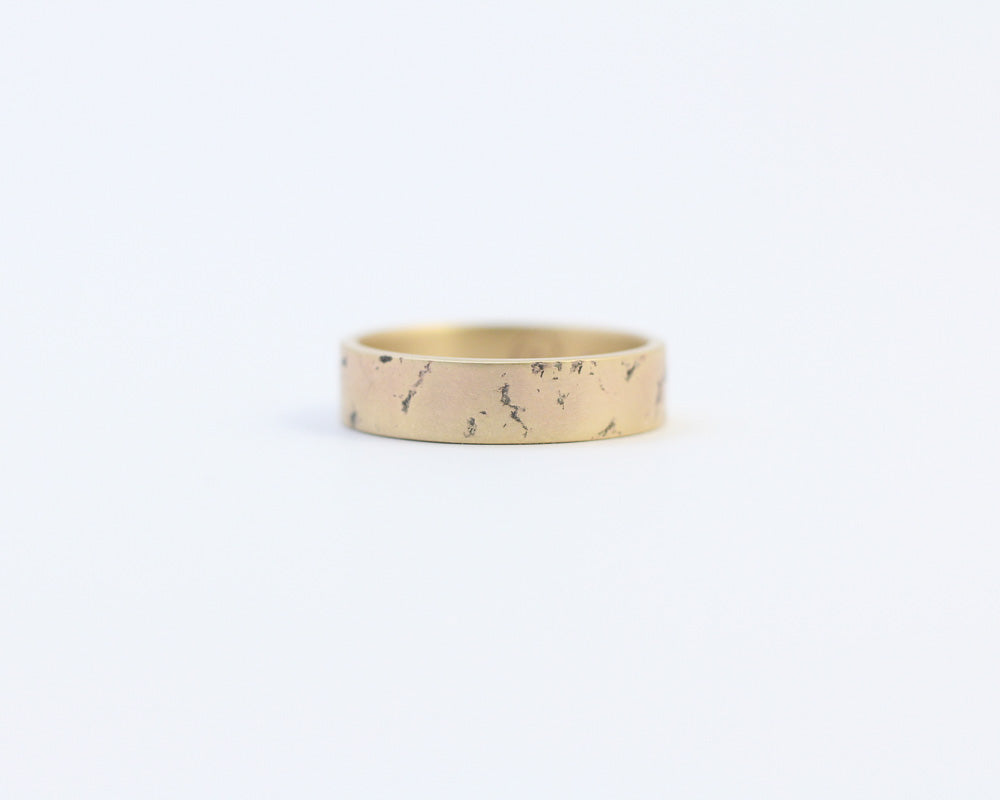 Distressed Ring in Yellow Gold - Medium – Ash Hilton Jewellery
