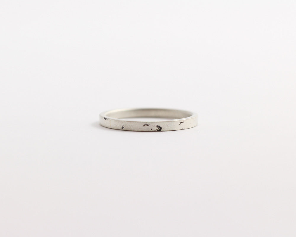Distressed Ring - Narrow – Ash Hilton Jewellery